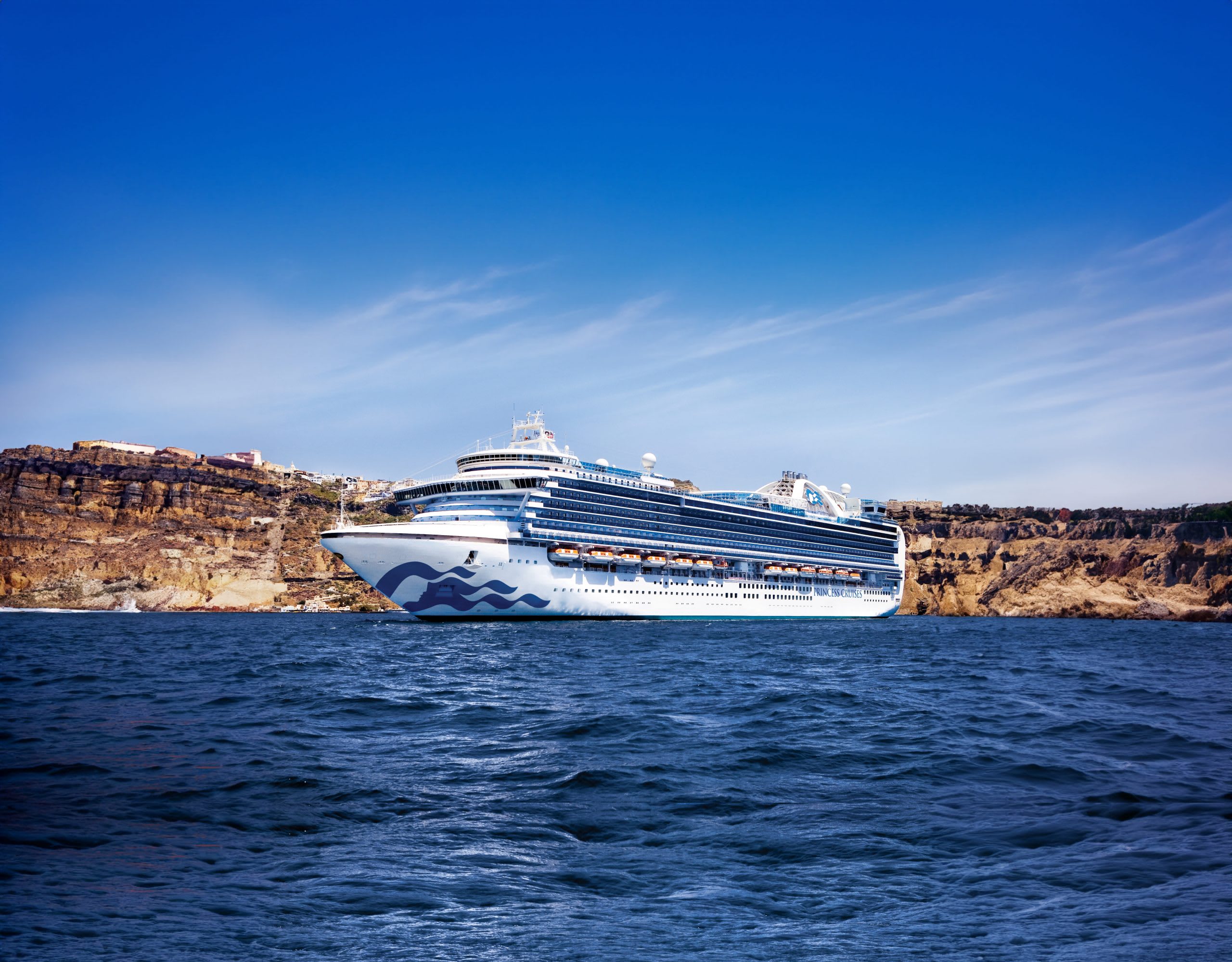 Emerald Princess Cruise Ship | Imagine Cruising